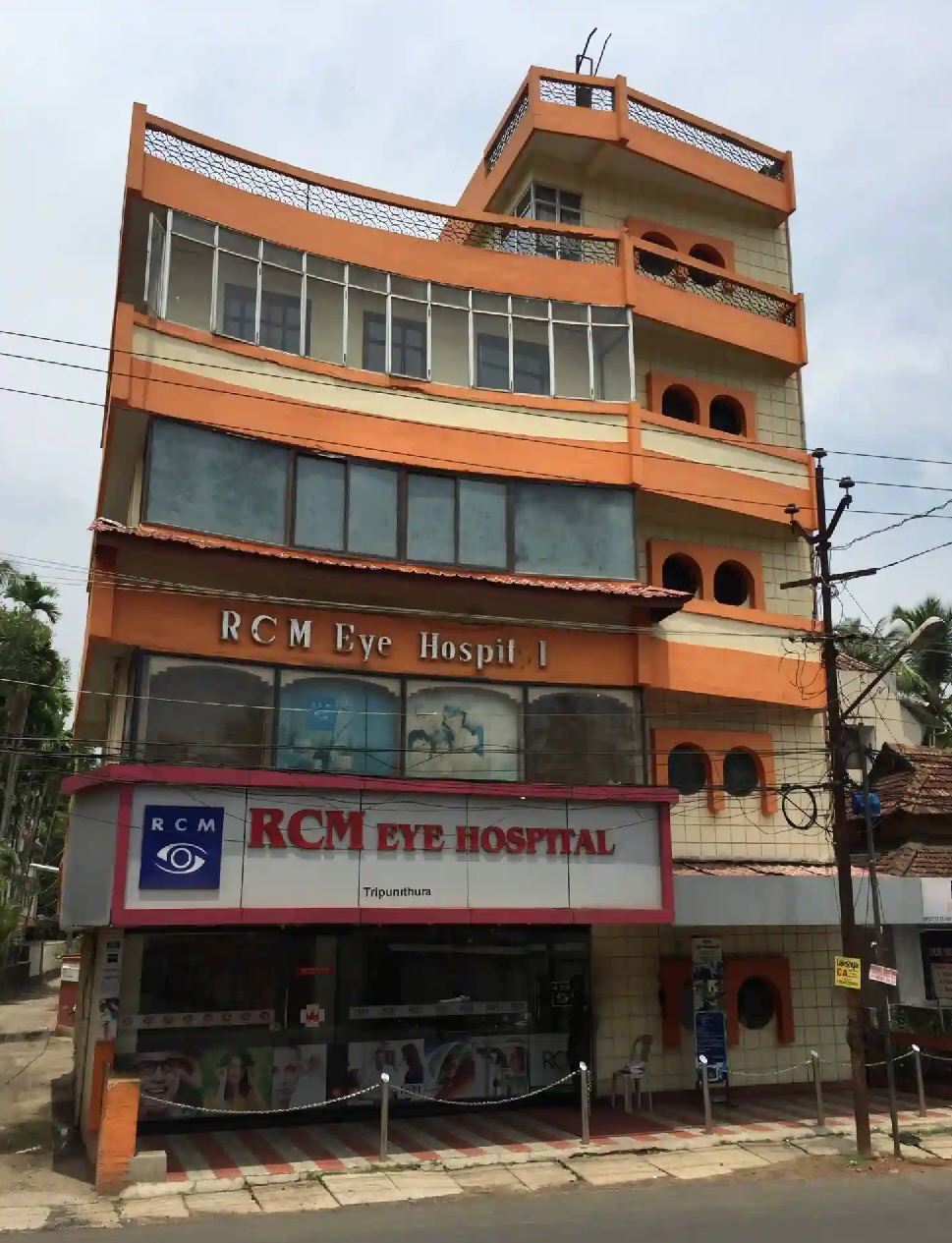 RCM Eye Hospital Ernakulam - Doctors List, Photos, Appointment