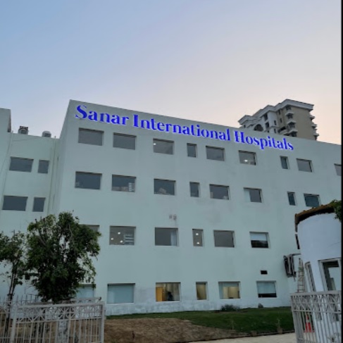 Sanar International Hospital Gurgaon - Doctors List, Photos, Appointment