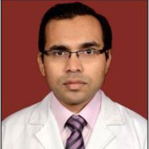 Dr Naveen Kumar | Internal Medicine In DELHI